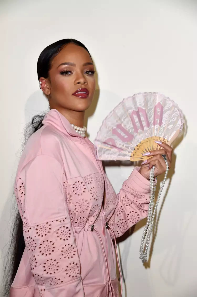 Unraveling The Genre: Is Rihanna A Rapper?