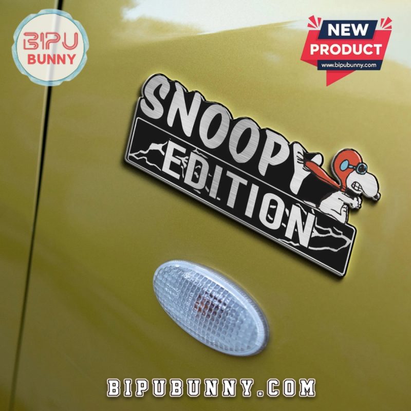 Snoopy In Red Baron Gear Edition Laser Engraved Car Badge - Bipubunny Store